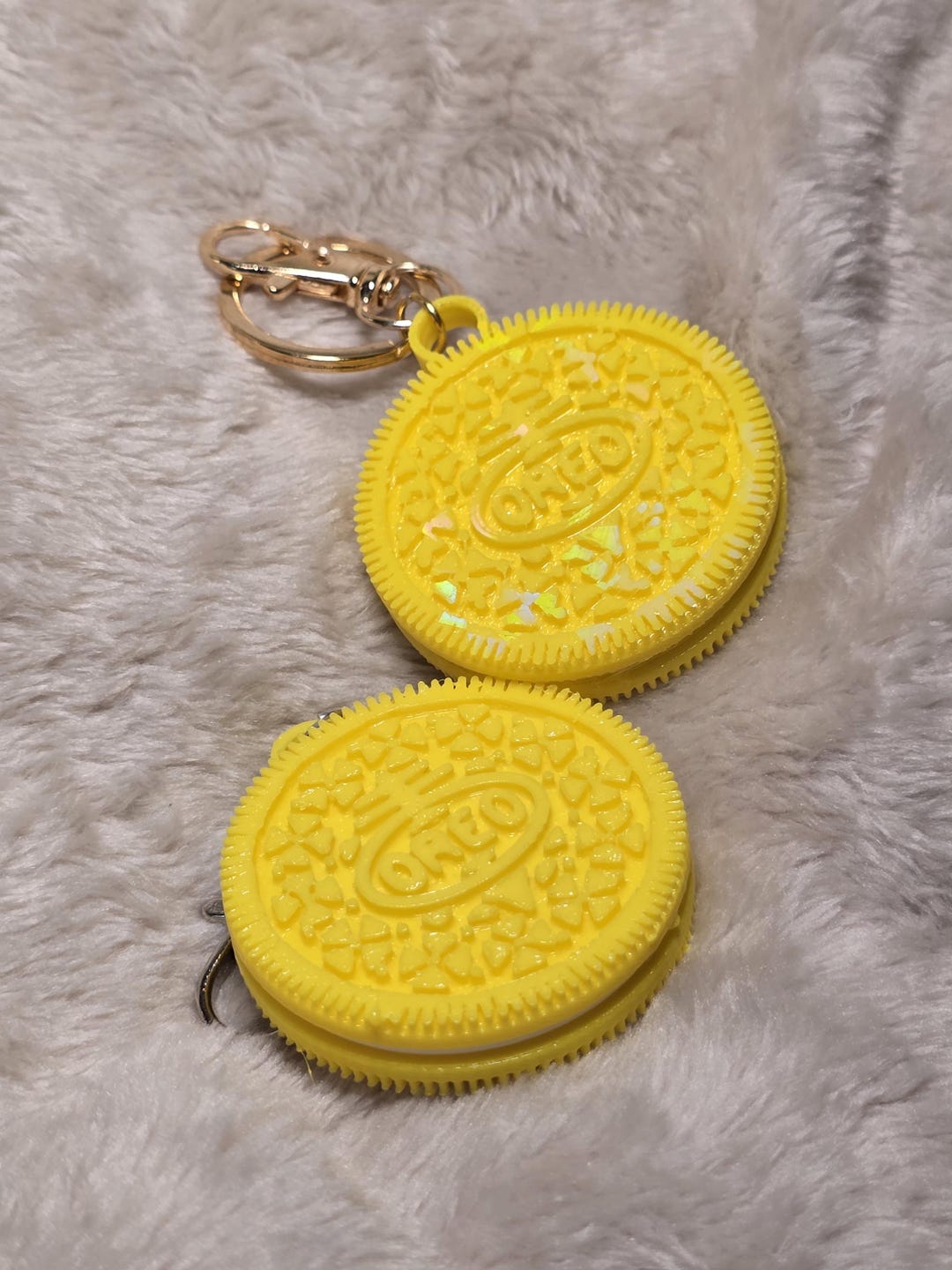Holographic Oreo Cookie Keychain I 3D Printer Made With Robust TPU I ...
