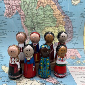 Multicultural Peg Dolls: Hand-painted Wooden Educational Toy - Etsy