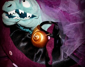 Ursula Necklace | Etsy