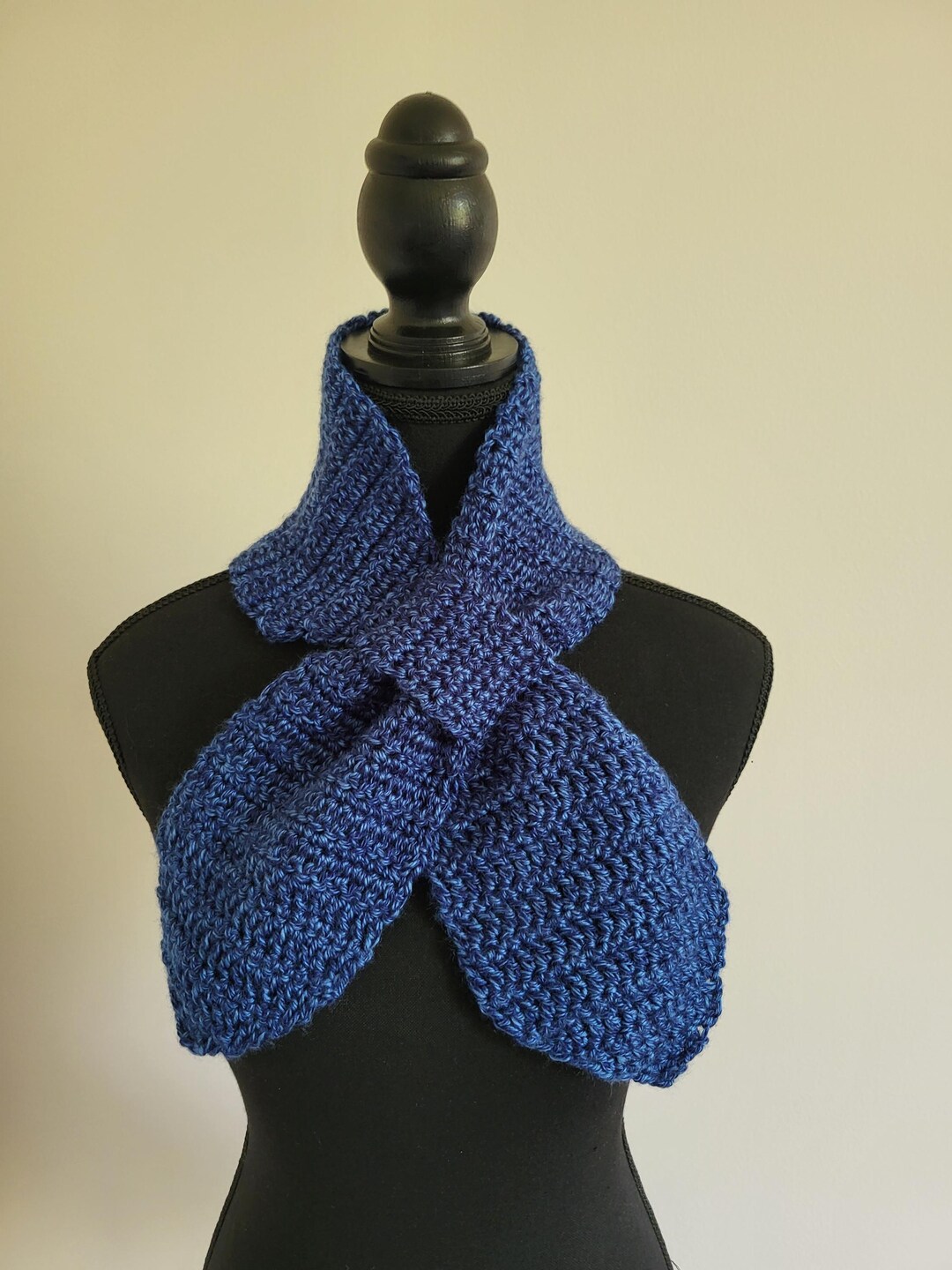 Blue Crochet Keyhole Scarf, Teenager Ascot Scarf, Soft and Warm Miss ...