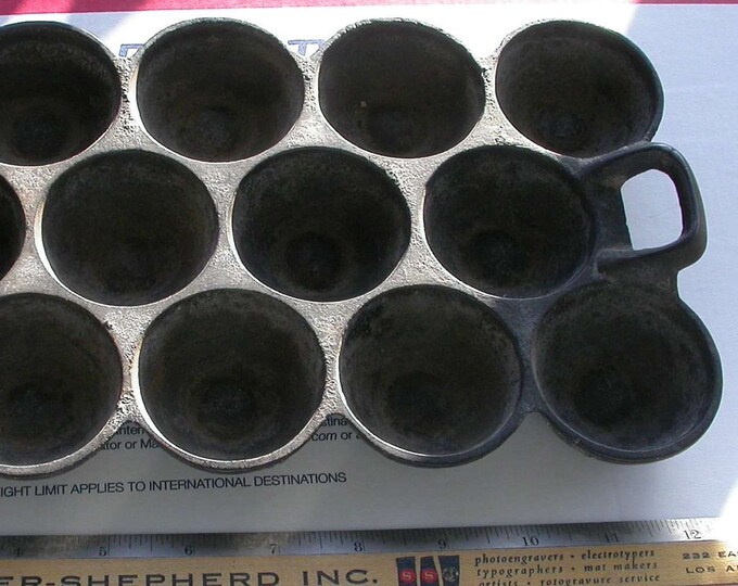 Antique Gem Pan, G. F. Filley No. 12 Pan, Cast Iron Muffin Pan, 1800s ...