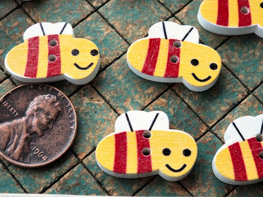 30 Bees, Colorful Wood Buttons, 2 Hole, Red, Yellow, Sewing, Crafts ...