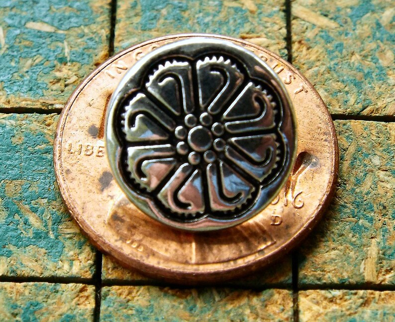 Small Metal Shank Buttons 20 Count Silver Tone Shank Button | Etsy