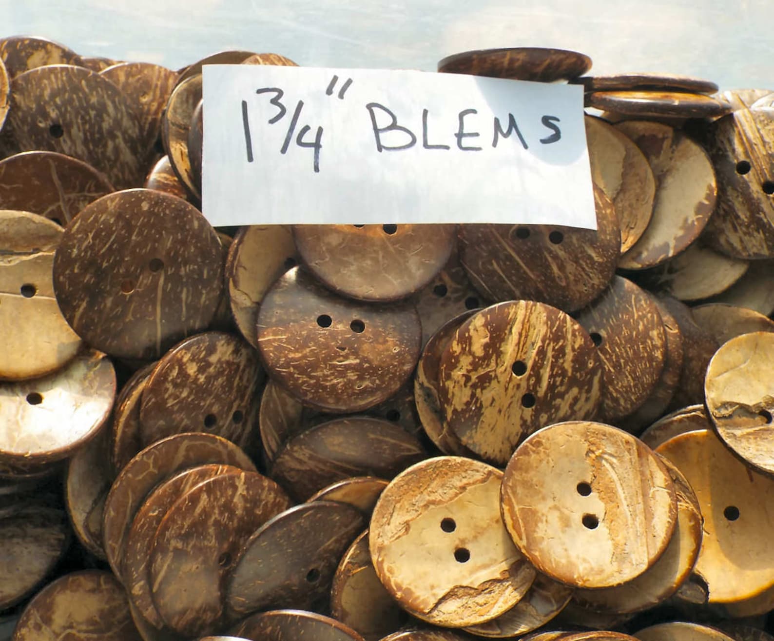 25 large coconut shell buttons 1 3/4 buttons 44mm | Etsy