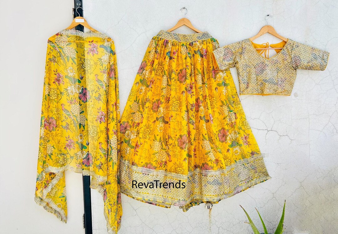 Pretty Yellow Lehenga Choli for Women Haldi Special Outfits Bollywood ...