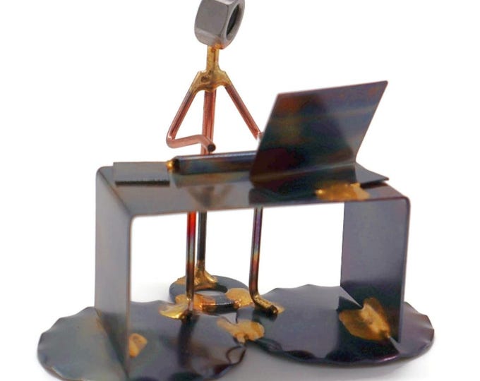 VASE AMPULE Engineer Prometheus Prop - Etsy