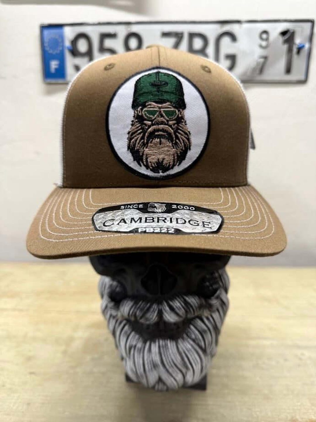 Bigfoot Beard Guy Trucker Hat - Statement Cap for Outdoor Yeti ...
