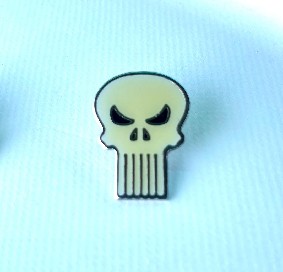 2004 Punisher Traditional Skull Pin - Etsy
