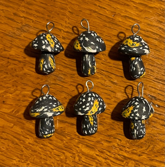 1960s Hippie Fimo Mushroom Pendant From Toy Machine - Gem