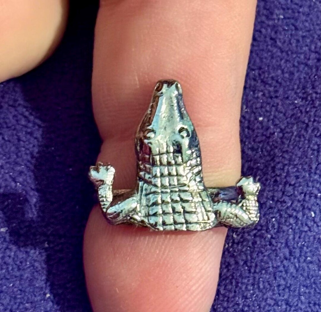 1960s-70s Metal Gum Machine Toy Ring ALLIGATOR Adjustable - Etsy