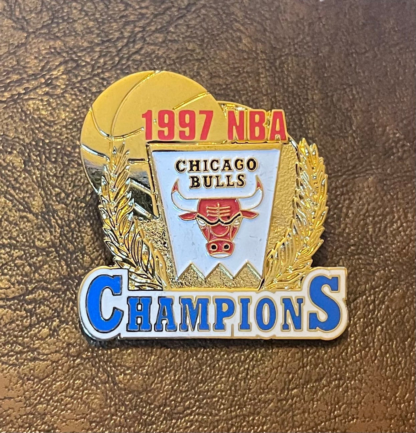 NBA Chicago Bulls 1997 NBA Champions Pin Peter David Weighty - Etsy