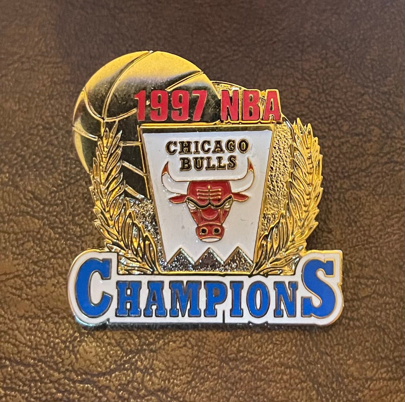 NBA Chicago Bulls 1997 NBA Champions Pin Peter David Weighty - Etsy
