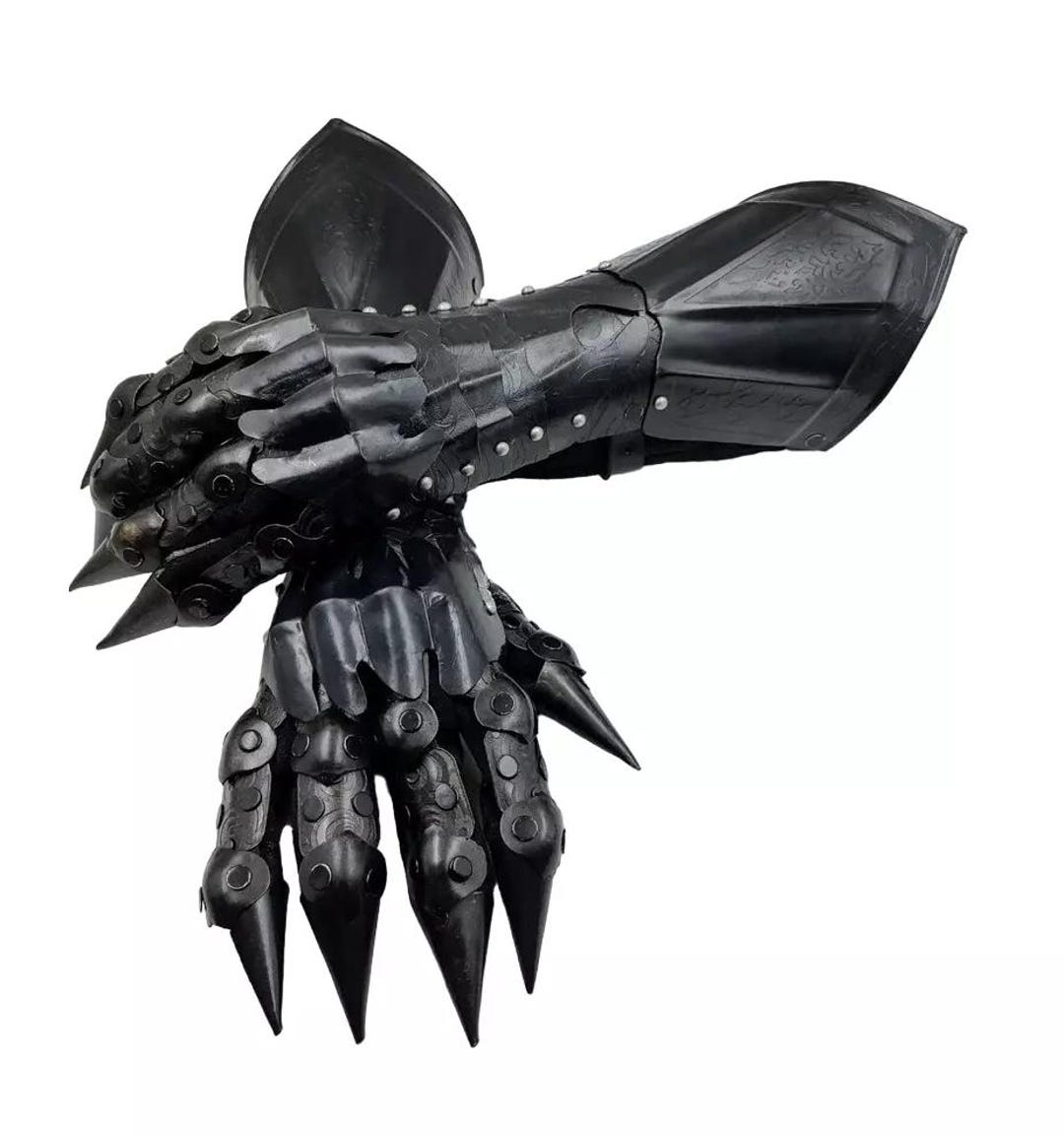 Medieval Nazgul Gauntlets – Steel Armor Gloves, Sauron Costume ...