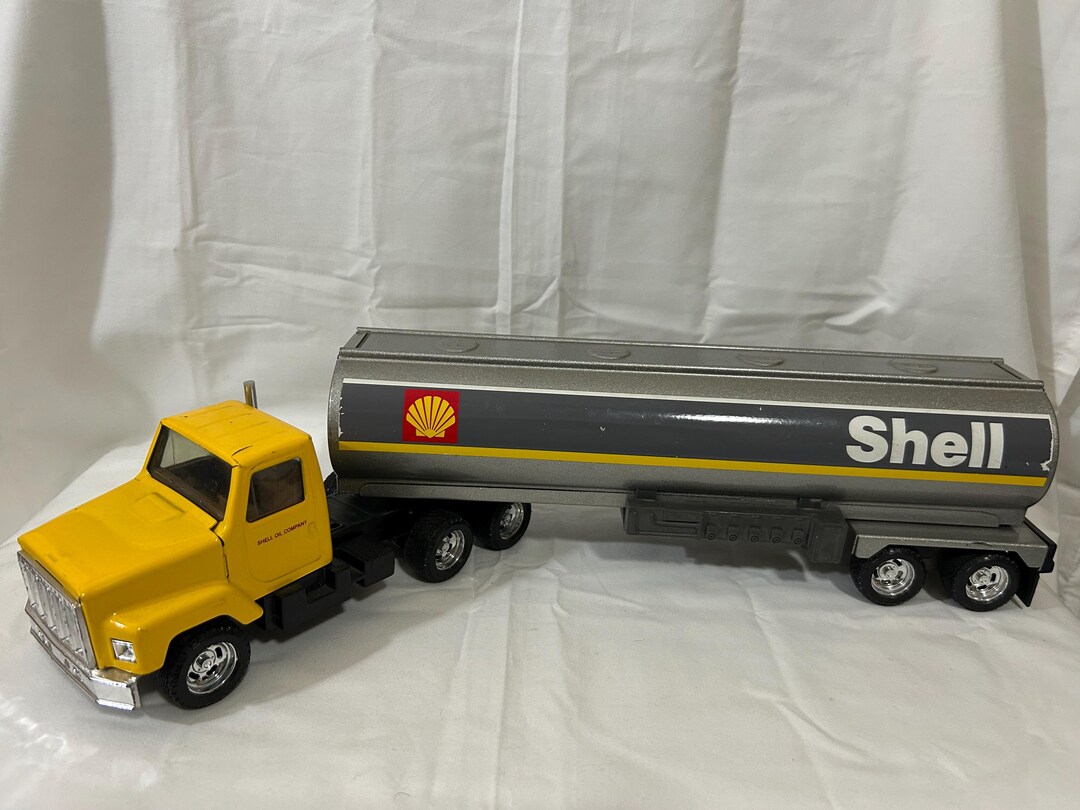 80’s Ertl Oil Tanker and Rig - Etsy