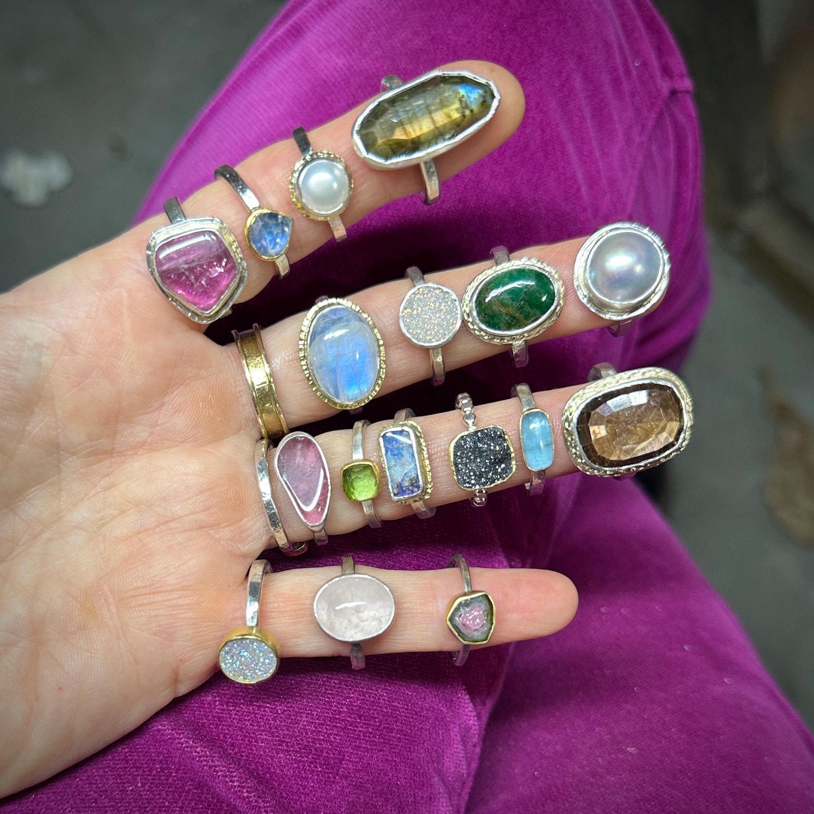 As Sparkly as It Gets! Quartz Druzy Ring. Set in 18k Gold With Ss Band ...