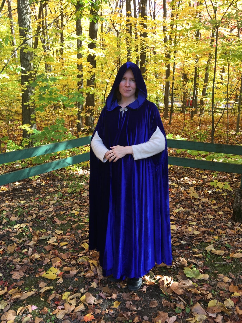 FULL CIRCLE Royal Blue Velvet Cloak Your Length - Etsy
