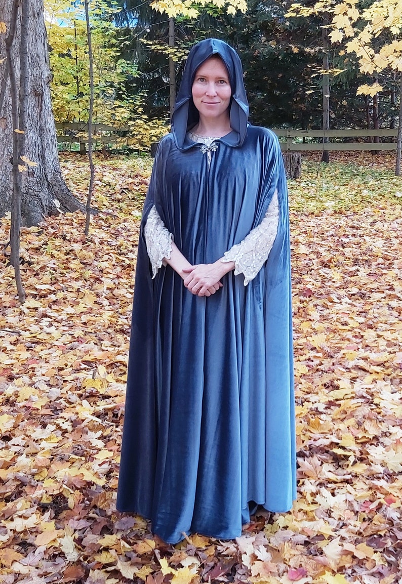 FULL CIRCLE Arwen Steel Blue Velvet Cloak - Your Length - Etsy