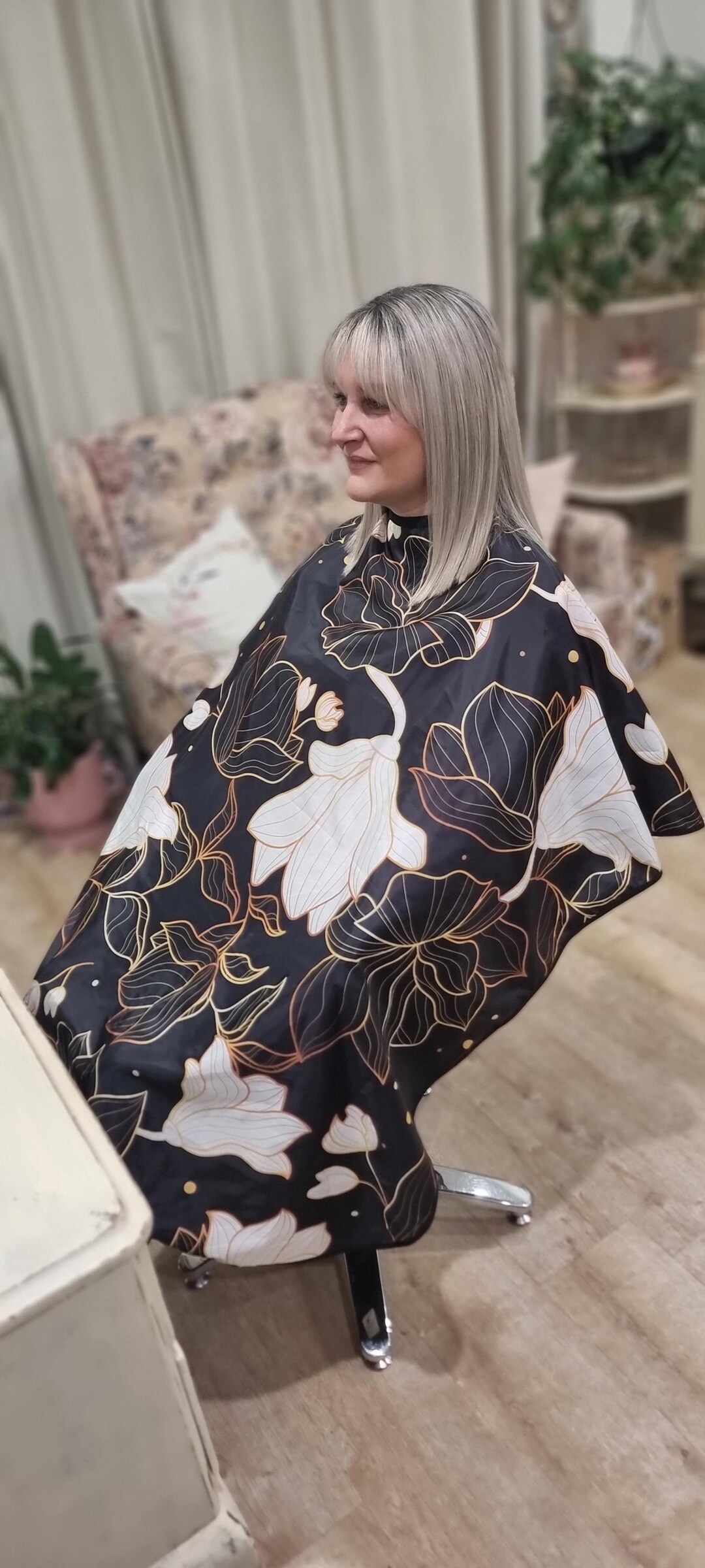 MAGNOLIA: Hairdresser Colour and Cutting Capes - Etsy