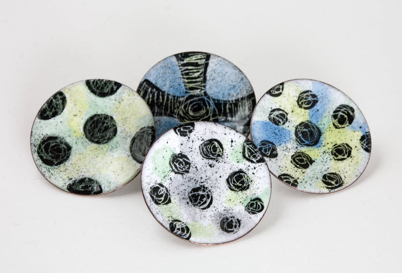 Sgraffito Enamel Tutorial Using Acrylic Enamels and Painting Enamels ...