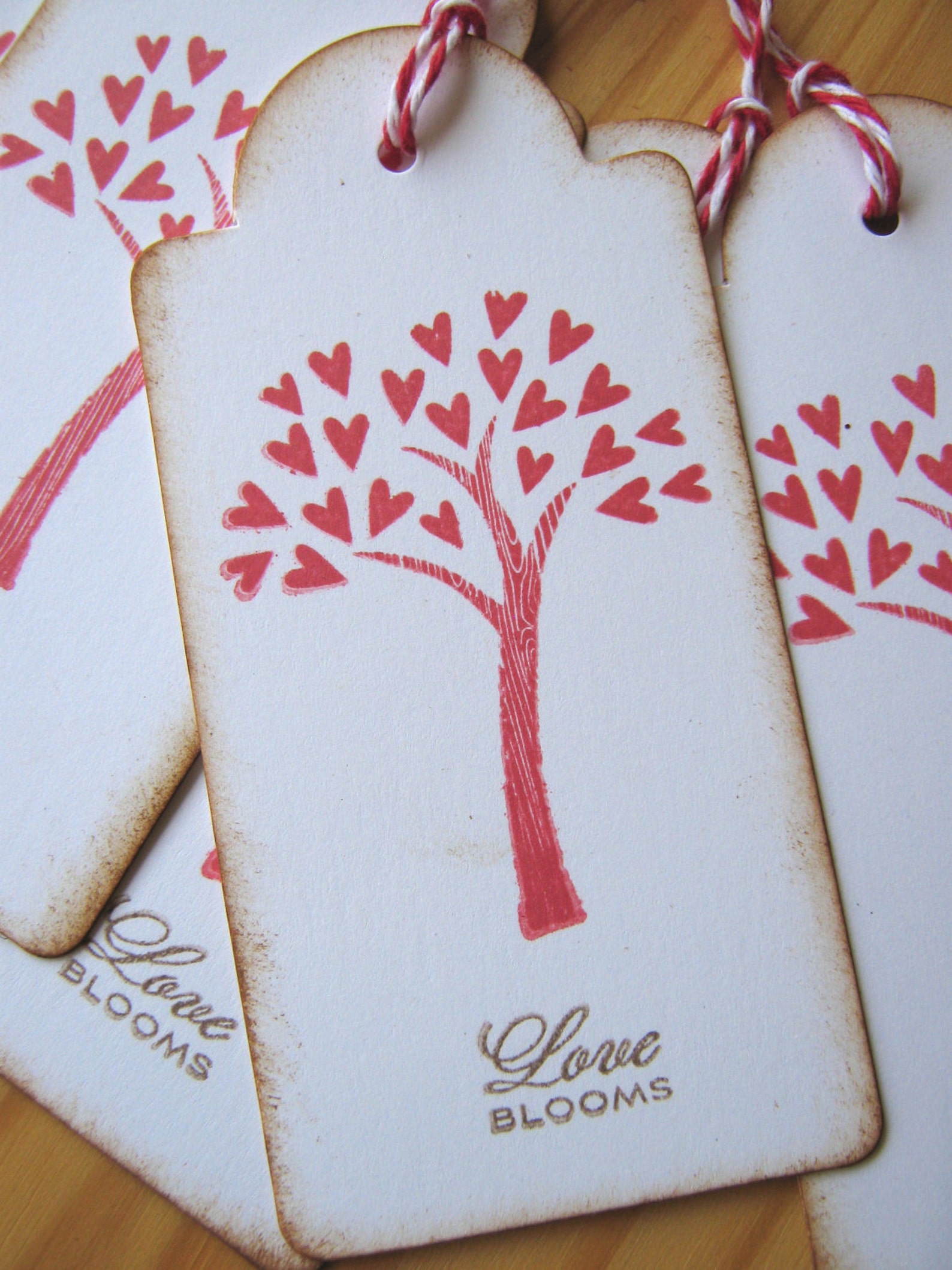 Red Love Blooms Tree Valentine Tags - Etsy