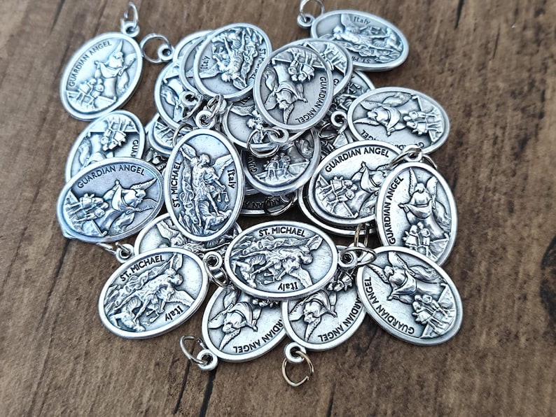 St Michael Medals / Angel Guardian Medals, Lot Bulk Medals 5,10, 20, 30 ...