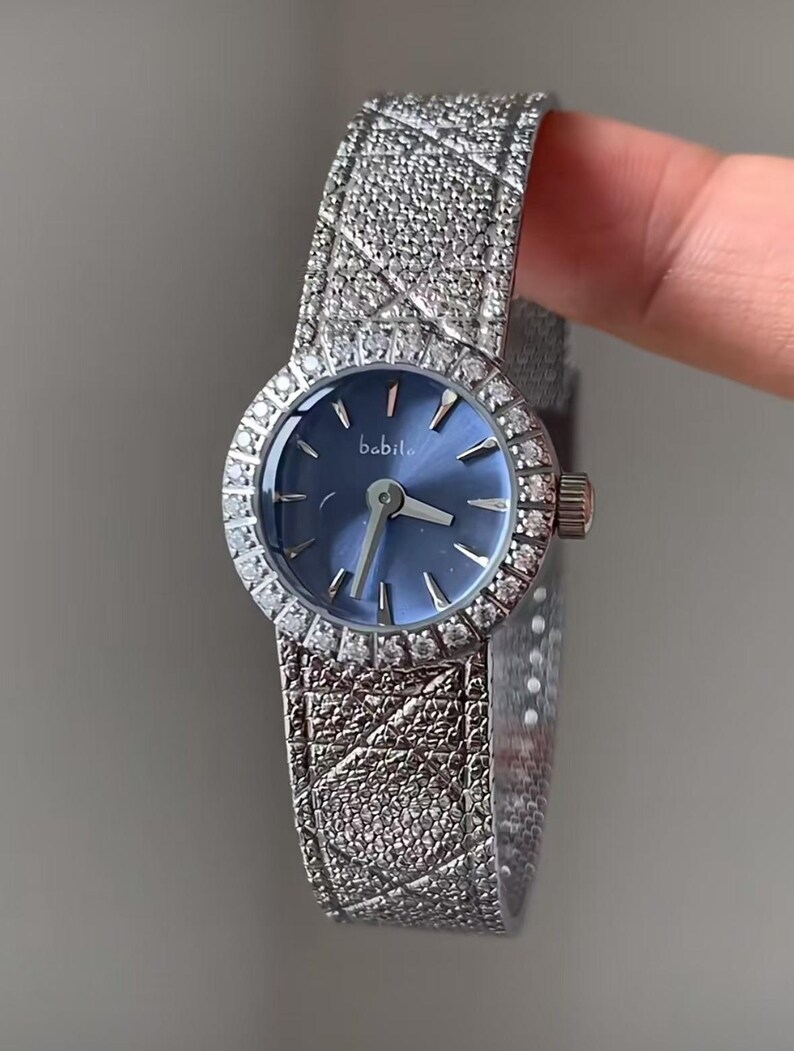 Round Face Silver Blue Bracelet Watch - Etsy