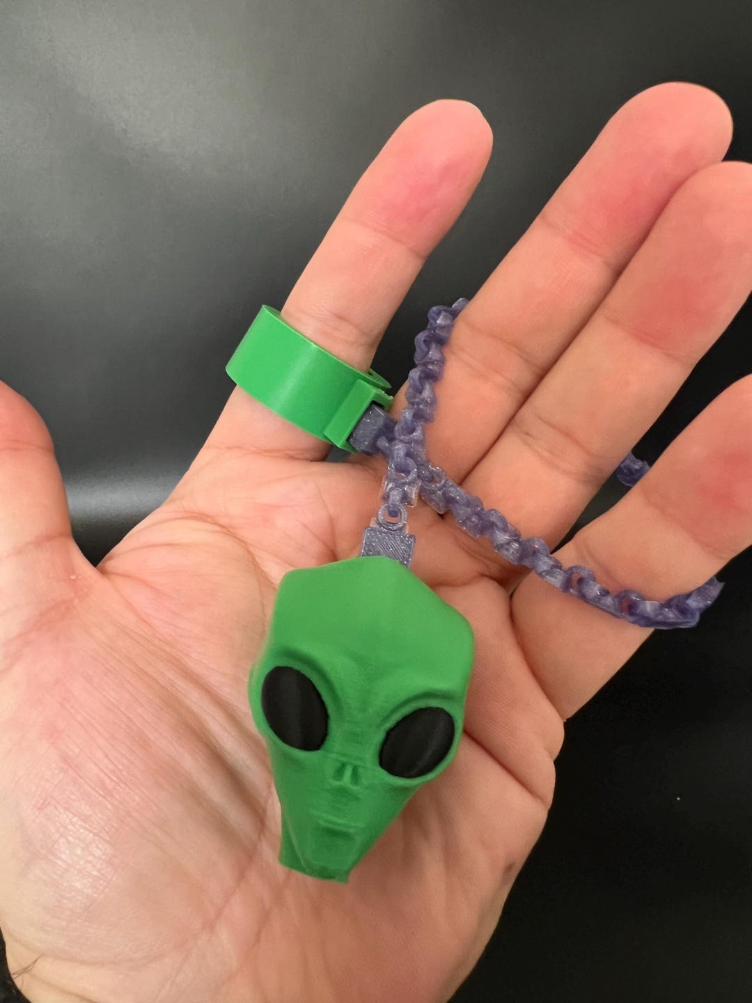 Alien Head Spinji Fidget Anxiety Relief Toy Fidget Spinner Fidget Toy ...