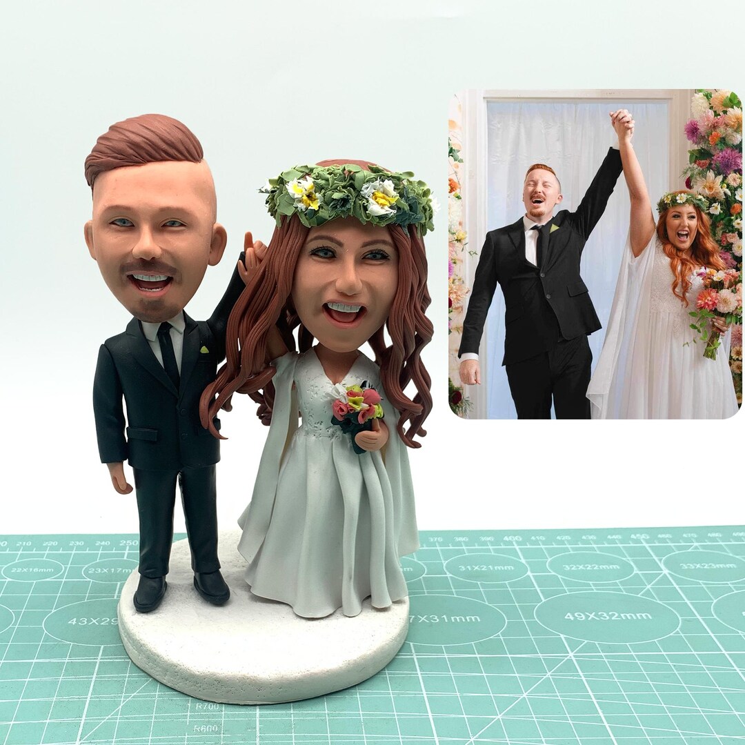 Custom Wedding Bobbleheads, Personalized Couple Bobbleheads, Custom ...
