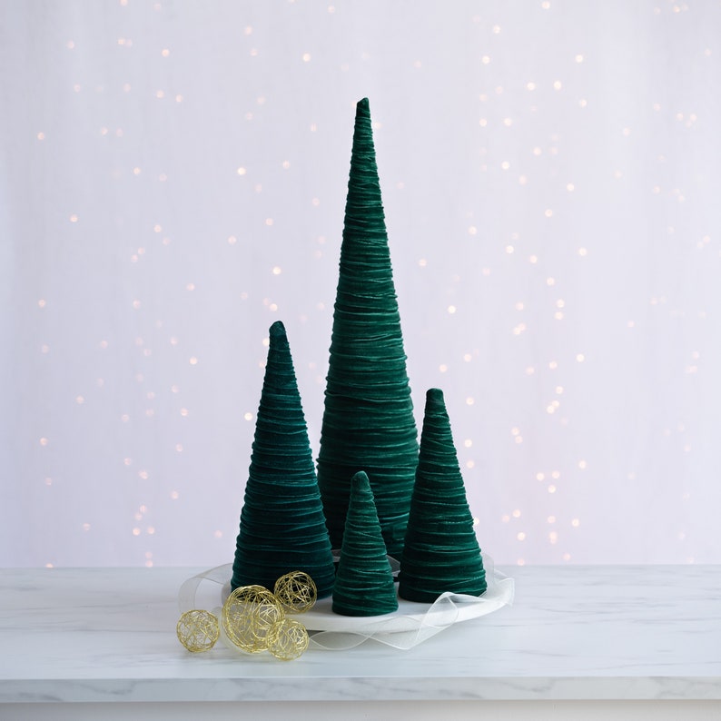 Velvet Trees Set of 4 Emerald, Valentine's Modern Mantle Decor ...