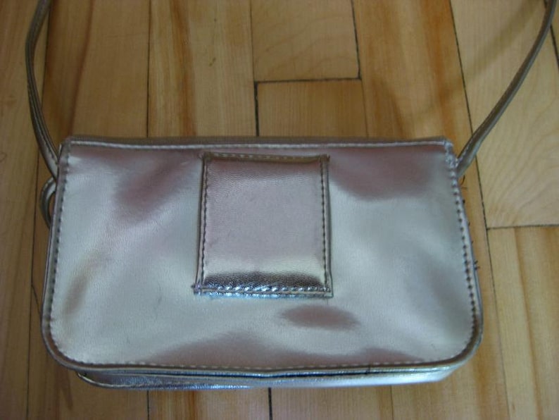 MINI Disco Purse With Compact Mirror- Silver Vinyl Cross Body Bag ...