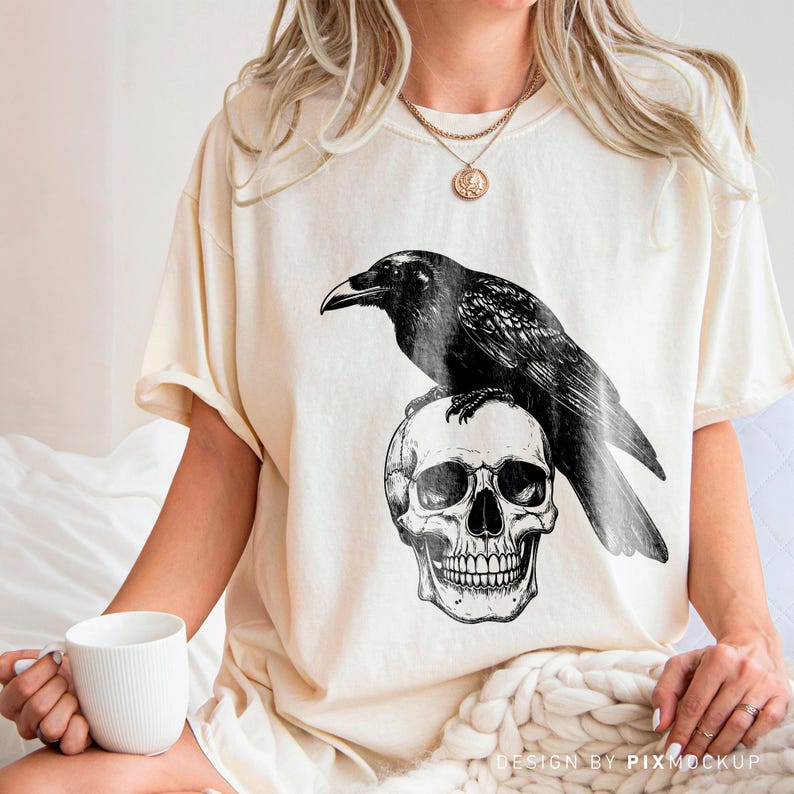 Raven on Skull SVG Bundle: Gothic Crow Clipart (7 Vector Files) - Etsy