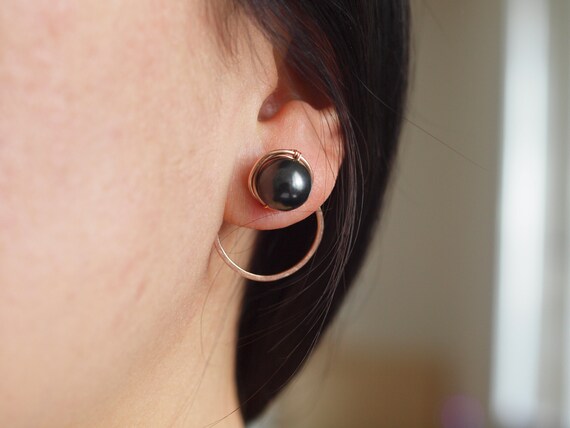 Etsy black pearl earrings store