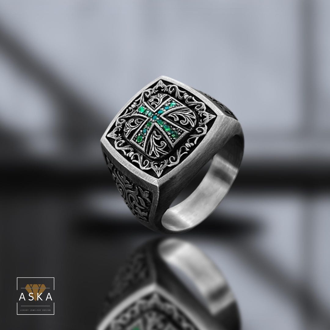 Maltese Gemstone Christian Signet Cross Ring, Green Zircon Templer ...