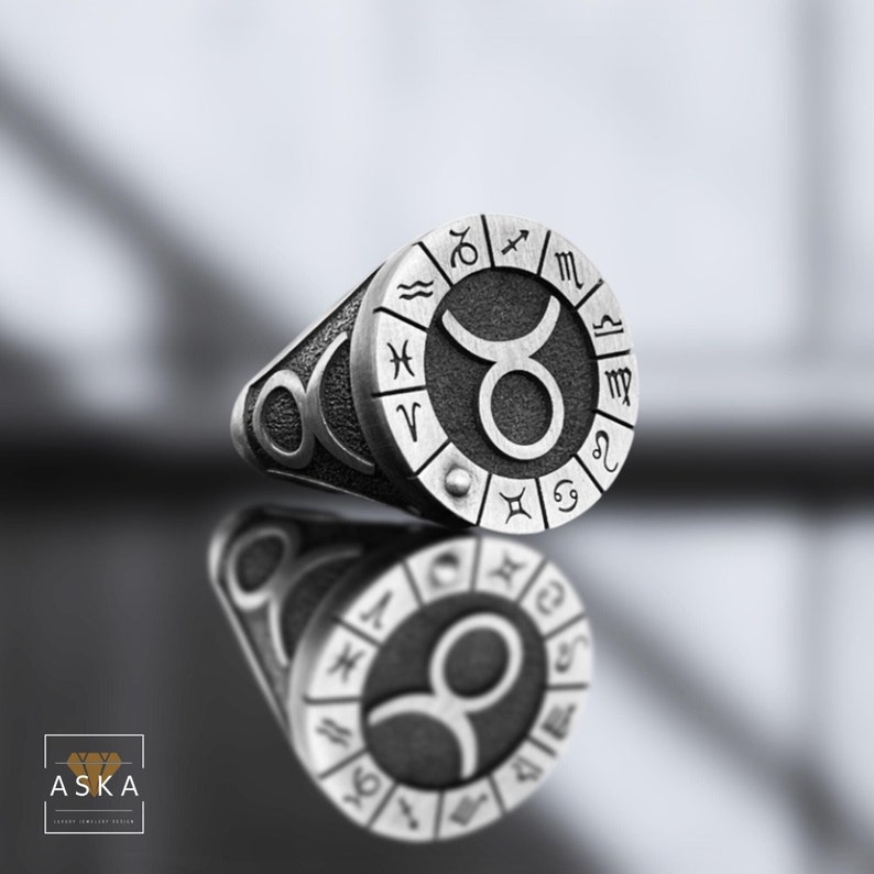 Taurus Pinky Signet Ring for Men, Oxidized Zodiac Sign Signet Ring in ...