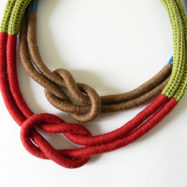Wool Necklace - Etsy