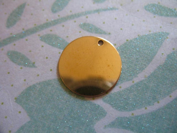 Gold filled disc store