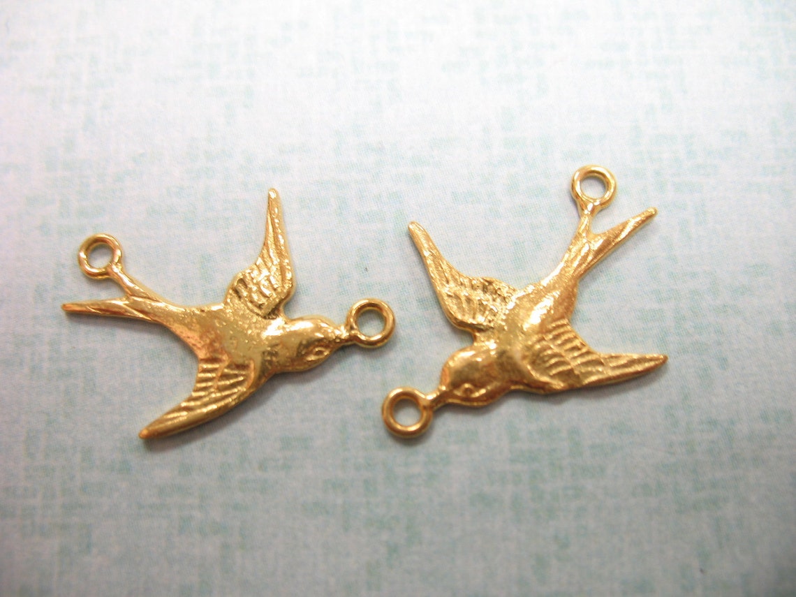 SWALLOW Sparrow Link Connectors Pendant Charm / 24k Gold | Etsy