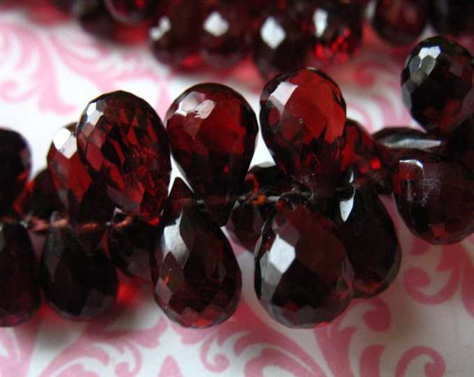 2-10 Pcs, GARNET Teardrop Drop Briolettes Beads, Mozambique Garnet ...