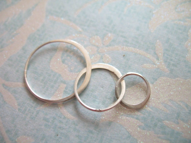 Circle Charm Pendant Link Interlocked Triple Circle Infinity | Etsy