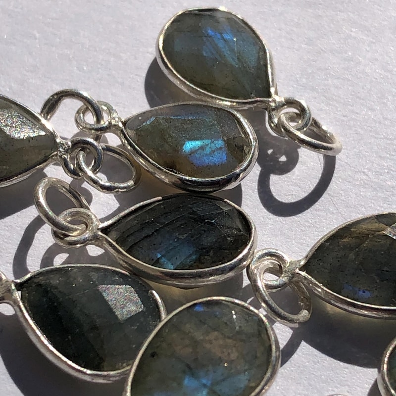 Labradorite Tear Drop Bead - Etsy