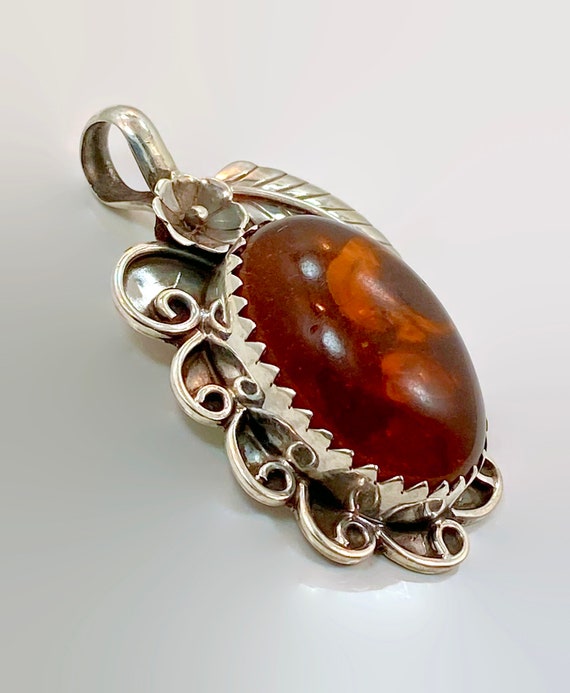 Amber Pendant, Sterling Silver, Native American, Nava… - Gem