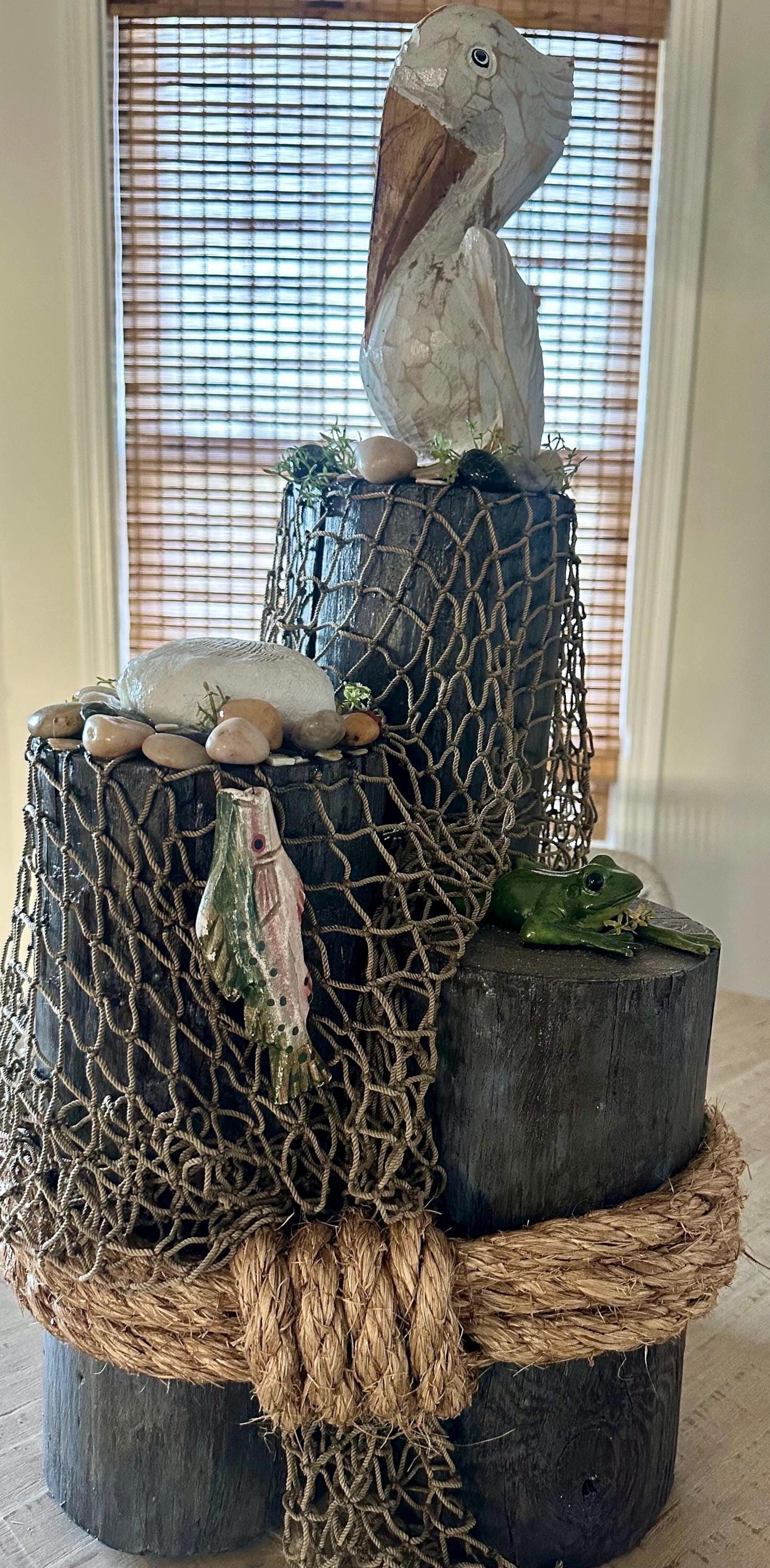 Pelican/green Frog Indoor/outdoor Use Piling - Etsy