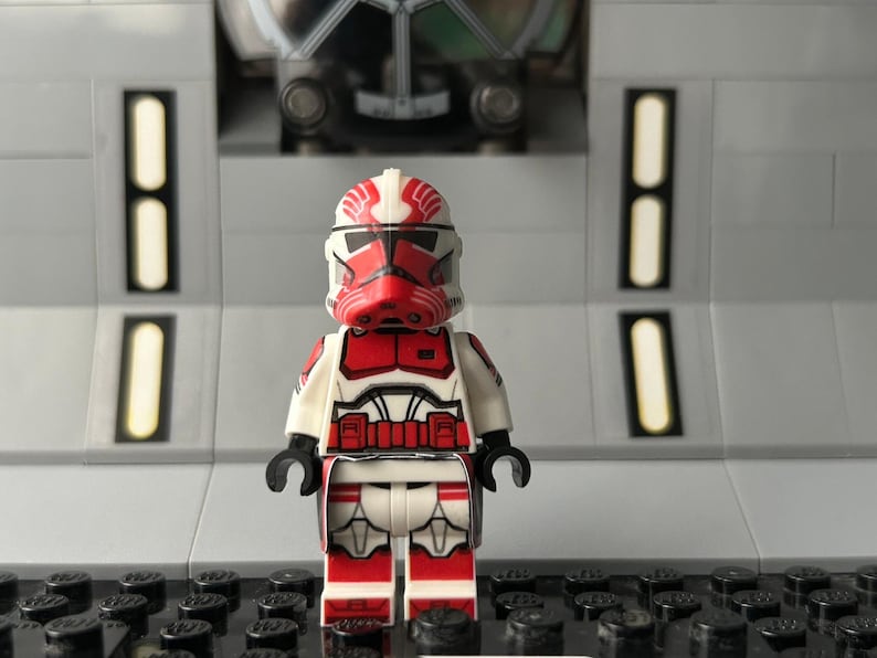 Lego Custom Clones: Limited Edition Airborne Commander Neyo (ice Blue ...