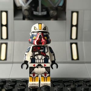 Custom Lego Clone Trooper, Arc Trooper, Airborne, Commander Bacara ...