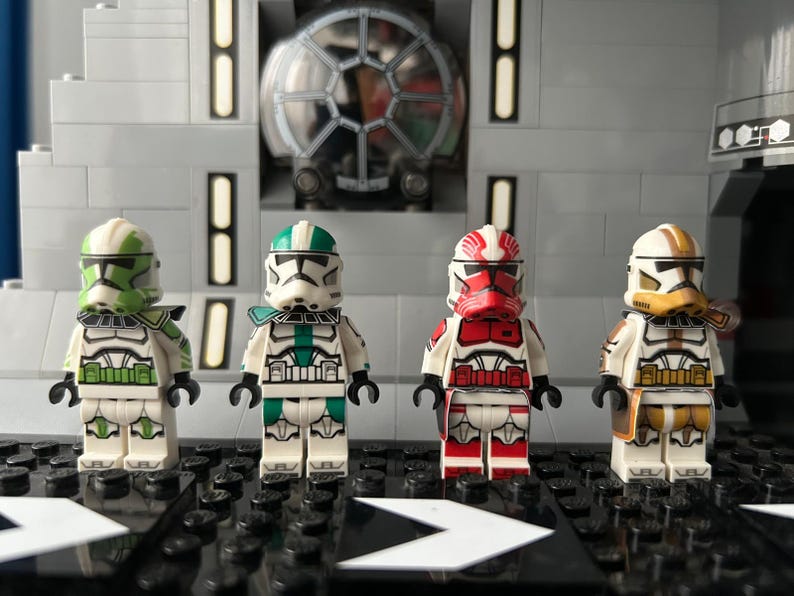 Lego Custom Clones: Limited Edition Airborne Commander Neyo (ice Blue ...