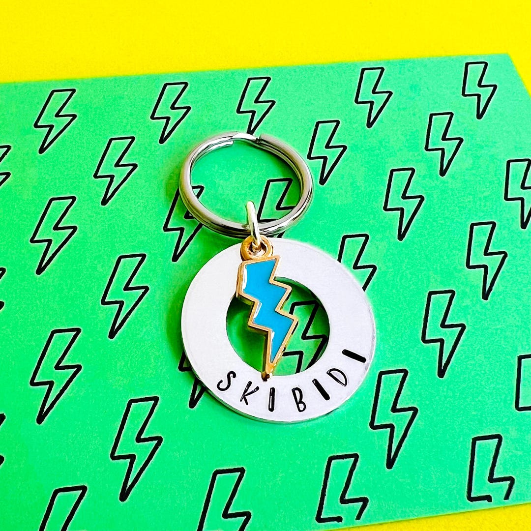 Skibidi Keyring With Lightning Bolt Charm, Gen Z Slang Gift for Friend ...