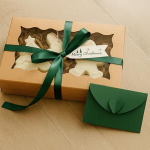 Christmas Candle Gift Set – Snowflake, Gingerbread & Christmas Tree ...