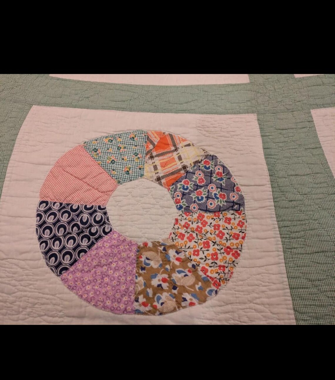 Vintage (1960s) Handmade Dresden Plate Patchwork Quilt. Full Size ...