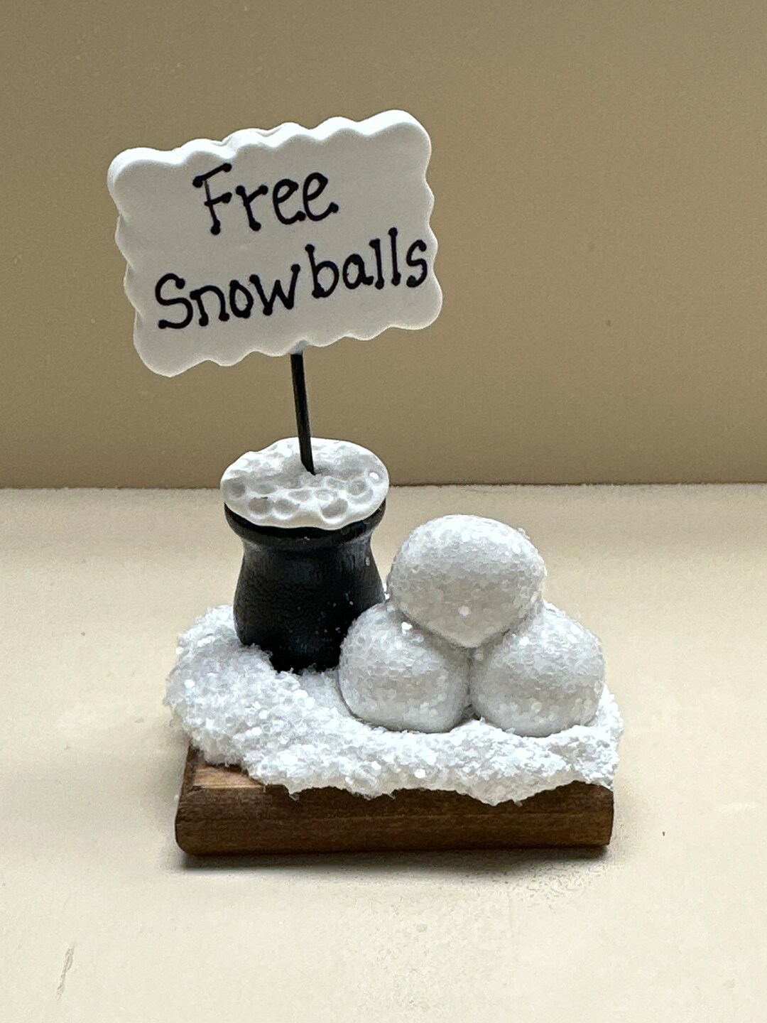 Free Snowballs Sign - Etsy