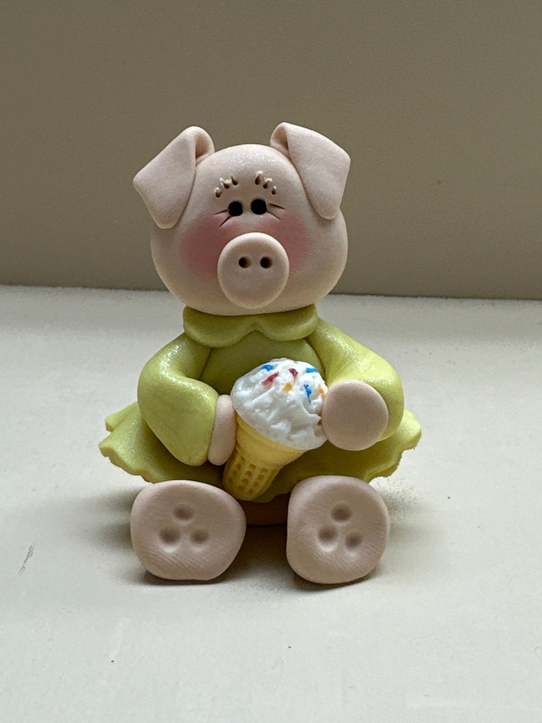 Pig With a Ice Cream Cone - Etsy